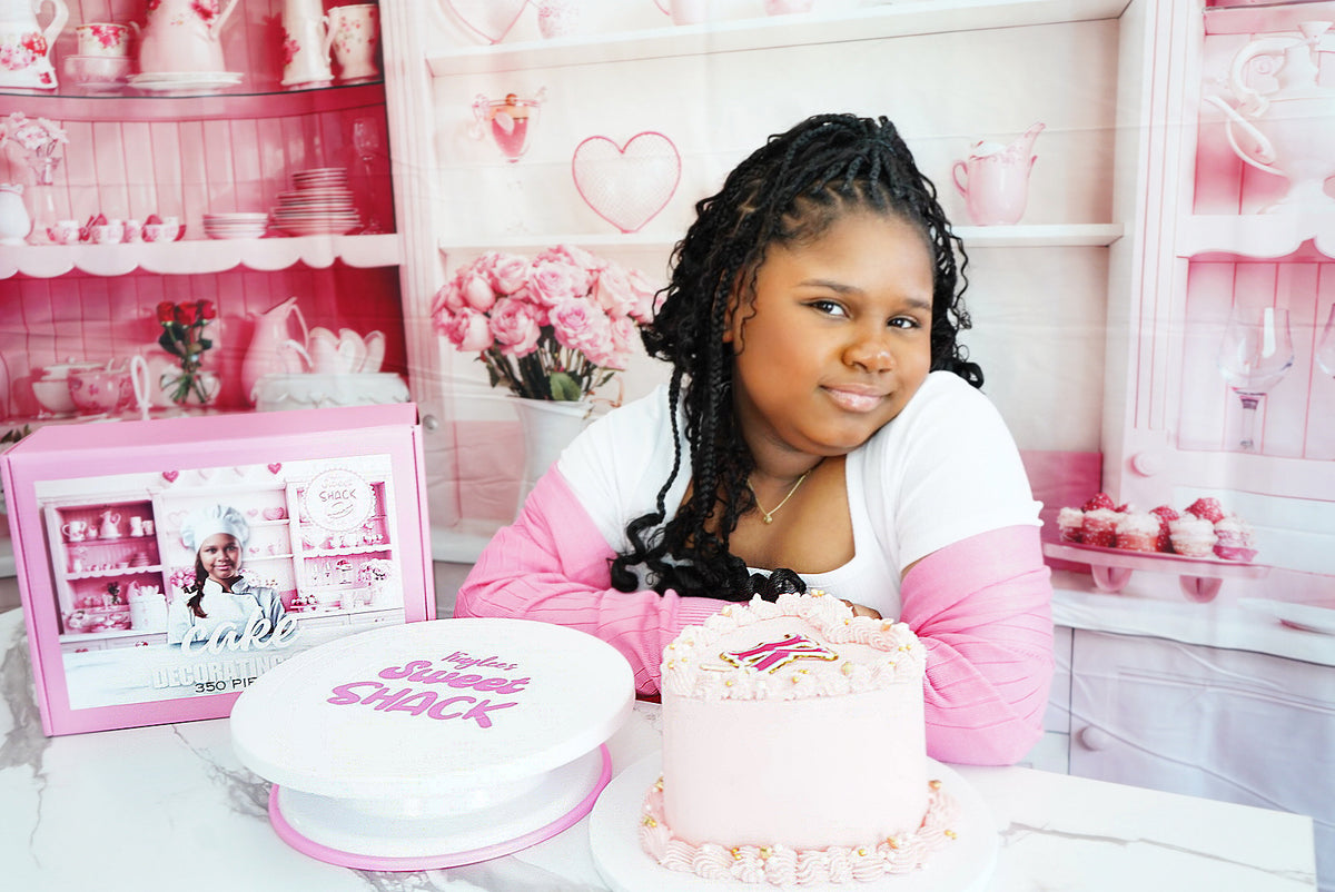 Kaylee’s Sweet Shack – Bake Something